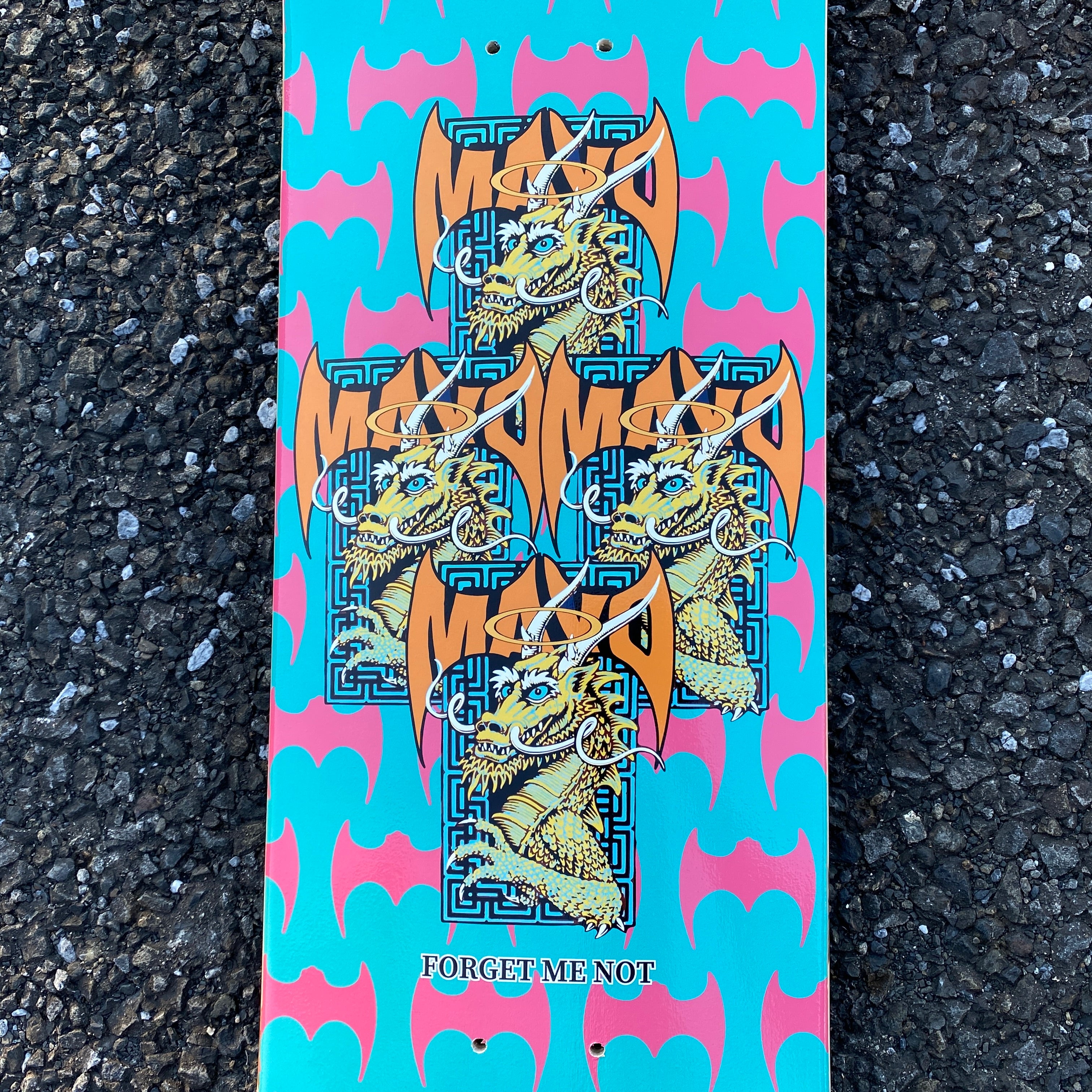 MAYO DRAGON SKATEBOARD